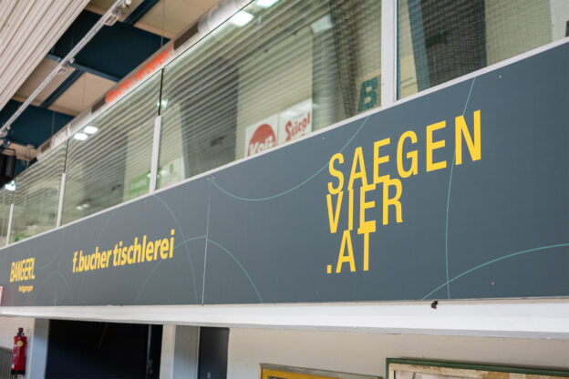 EHC Lustenau (Banden, Screens, Ehrenwand, etc.) | Sägenvier